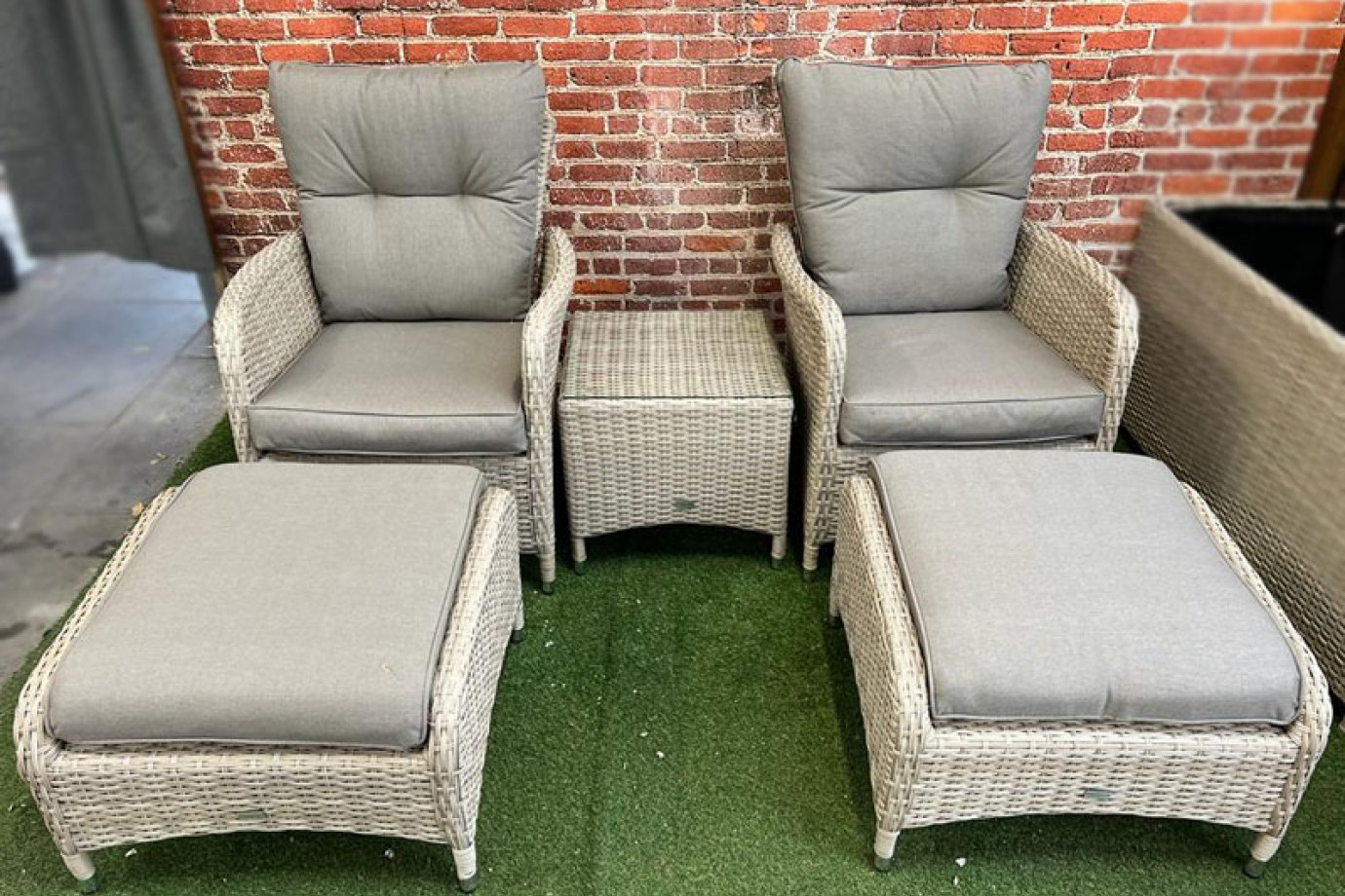 Sapcote Reclining Set in Natural Rattan